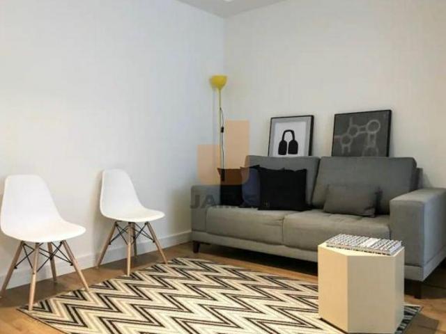Apartamento mobiliado com 2 dormitórios sendo 1 suíte, pronto para entrar. Maravilhoso