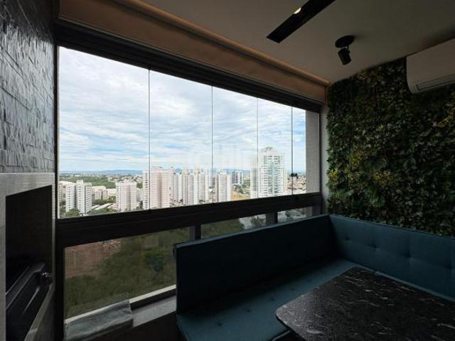 Apartamento mobiliado com 2 suítes no Edifício Bravie