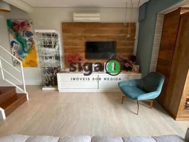 Apartamento mobiliado com 2 suítes e quintal privativo no Campo Belo