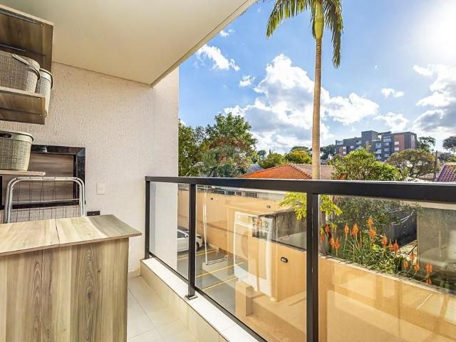 Apartamento Mobiliado, com 2 quartos, 1 suíte com 61 m², Bacacheri