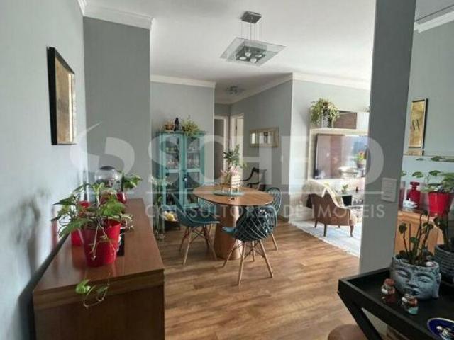 Apartamento Mobiliado com 2 Quartos e 1 banheiro à Venda, 66 m²