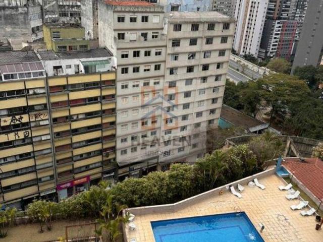 Apartamento mobiliado com 36m² com serviço de flat ao lado do metrô!