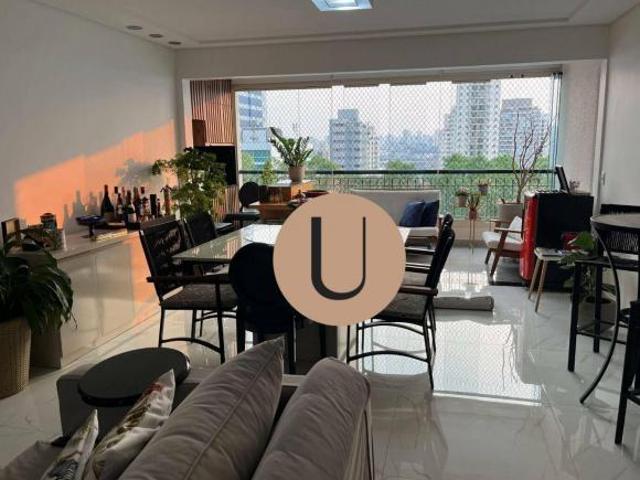 Apartamento Mobiliado, com 3 dormitórios, 1 suíte, closet, na Mooca