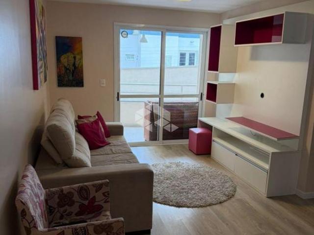 Apartamento mobiliado com 3 dormitórios e 1 vaga no Colina Sorriso