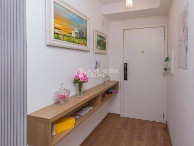Apartamento mobiliado com 3 dormitórios e muito estilo