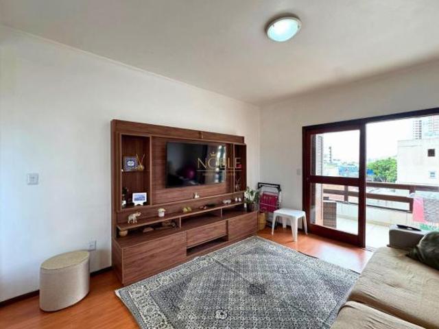 Apartamento mobiliado com 3 dormitórios no Centro de Torres