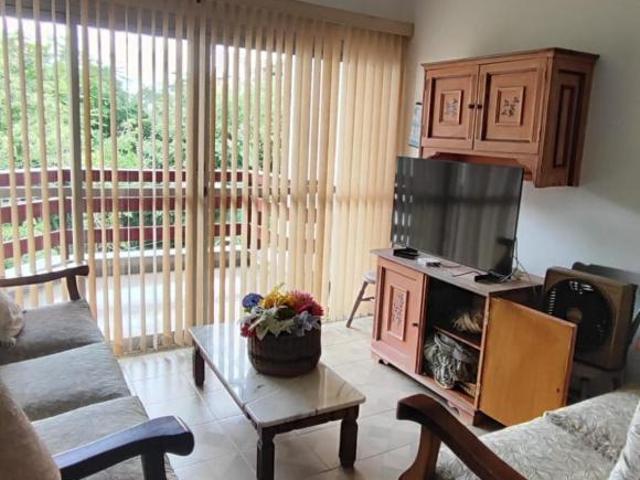APARTAMENTO MOBILIADO COM 3 DORMITÓRIOS NO ITAGUÁ