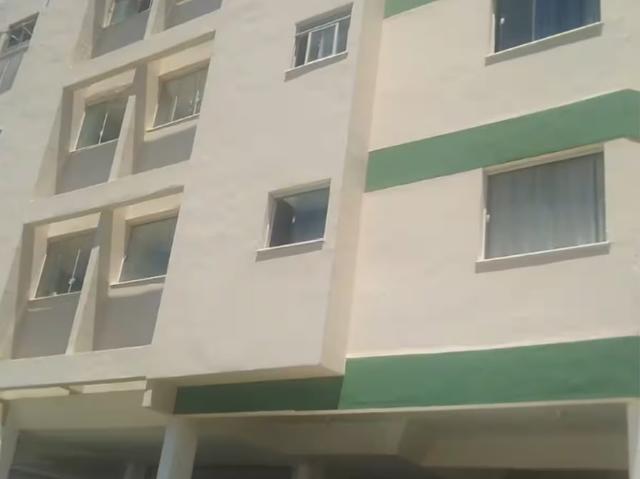 Apartamento mobiliado com 3 quartos em Costa Azul