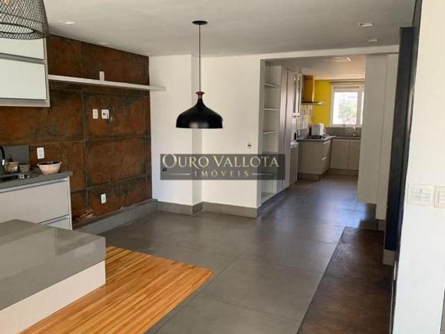 Apartamento mobiliado com 4 dormitórios AP 230339X