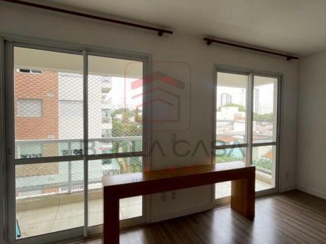 Apartamento mobiliado com 52 m² de área útil 77 m² total