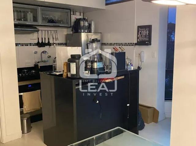 Apartamento mobiliado à venda, 89m², Vila Suzana, 1 Dormitório, 2 Vagas R$ 489.000,00 São Paulo