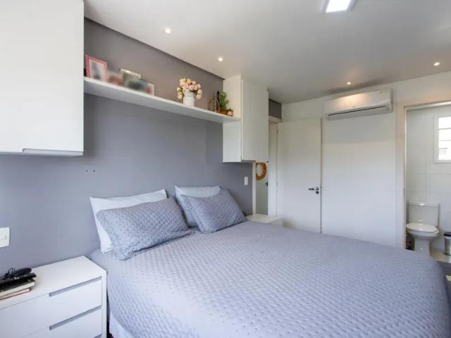 Apartamento MOBILIADO à venda 2 dormitórios, suíte Vista perene