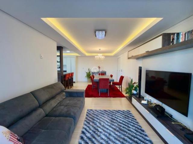 Apartamento mobiliado à venda