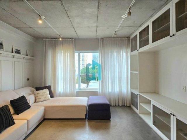 Apartamento mobiliado a venda Vila Olimpia com 1 quarto e 1 vaga de garagem