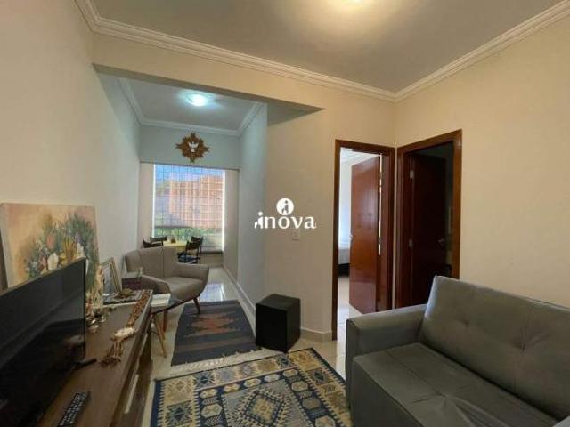 Apartamento mobiliado à venda, bairro Estados Unidos