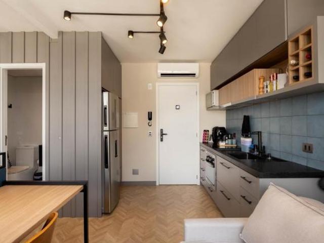 Apartamento Mobiliado à venda Centro Curitiba/PR