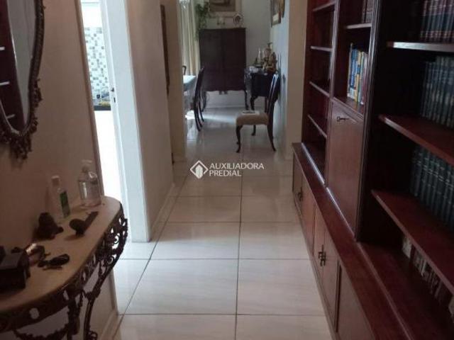 APARTAMENTO MOBILIADO À VENDA COM 3 QUARTOS NO BAIRRO RIO BRANCO