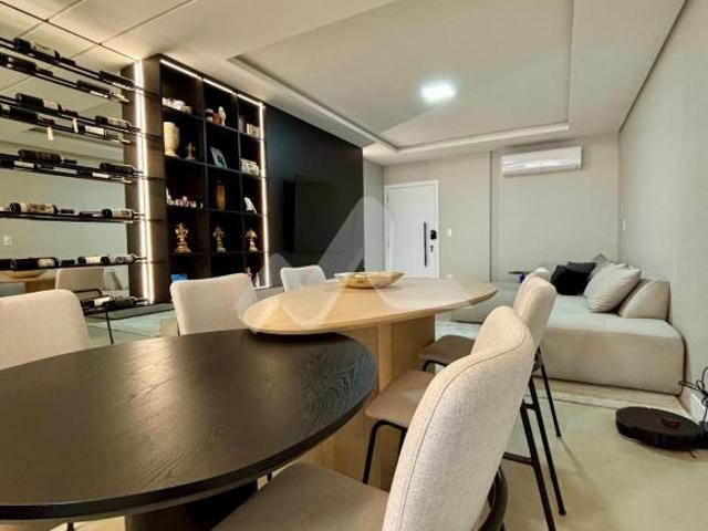 Apartamento mobiliado a venda com 3 suítes no Centro de Toledo PR