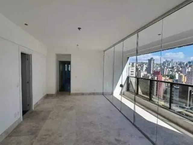 Apartamento Mobiliado à Venda com 130 m², 4 Quartos e 3 Vagas em Belo Horizonte