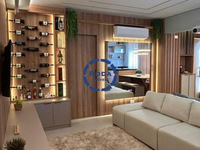 Apartamento Mobiliado à Venda, com 2 dormitórios no José Menino em Santos/ SP