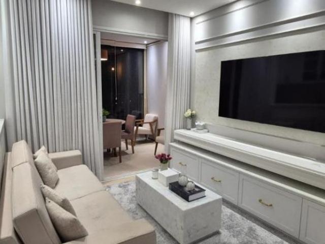Apartamento Mobiliado à venda com 2 suítes 2 vagas em Campinas, Swiss Park