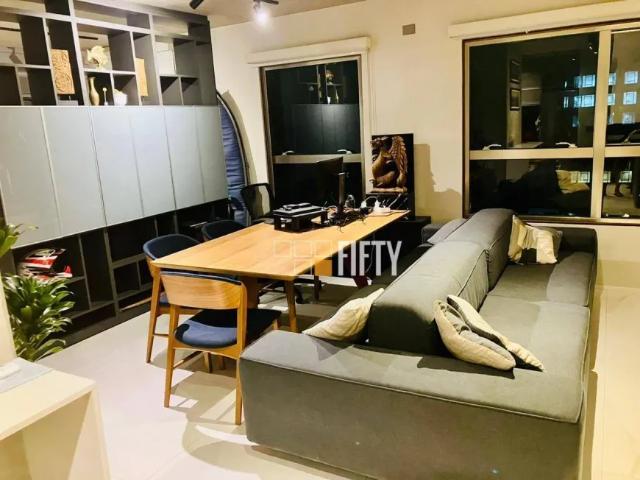 Apartamento mobiliado, à venda, com 70m², 1 dormitório e 1 vaga Brooklin SP