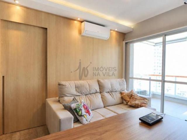 Apartamento mobiliado à venda e com 1 dormitório e 1 vaga na Chácara Klabin