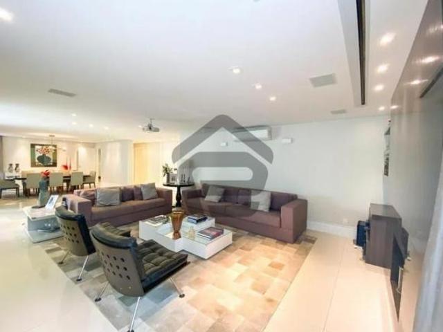 Apartamento Mobiliado à Venda e para Locação no Campo Belo