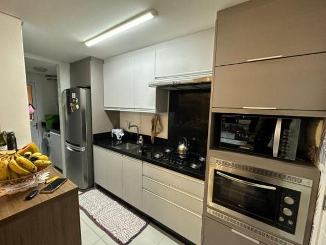 Apartamento Mobiliado à Venda em Ana Rech com 02 dormitórios, Caxi