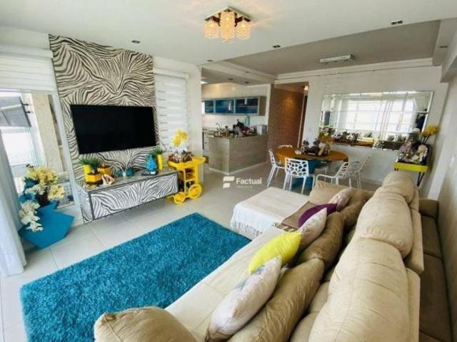 Apartamento mobiliado à venda em Guarujá no Central Park