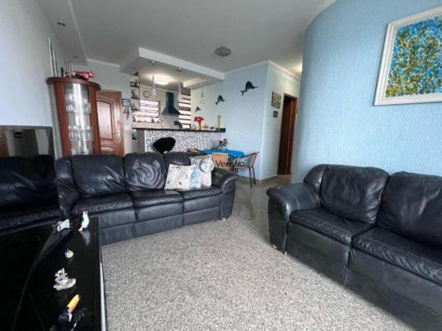 Apartamento mobiliado à venda em Guarujá Pitangueiras, com vista