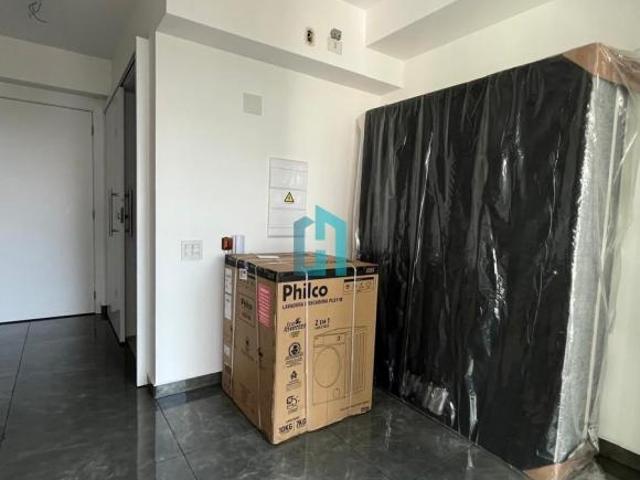 Apartamento Mobiliado à Venda em Moema