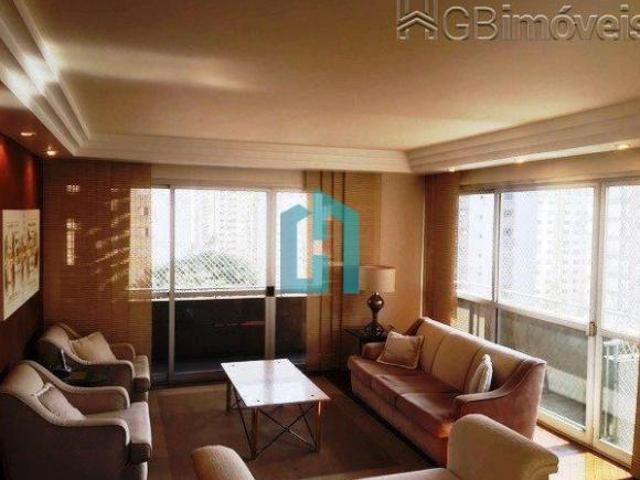 Apartamento Mobiliado a venda em Moema