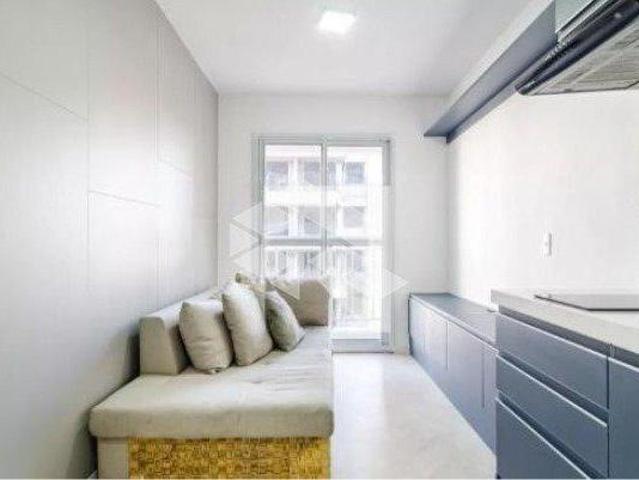 Apartamento mobiliado à venda em Pinheiros com 31m², 1 dormitório, sem vaga