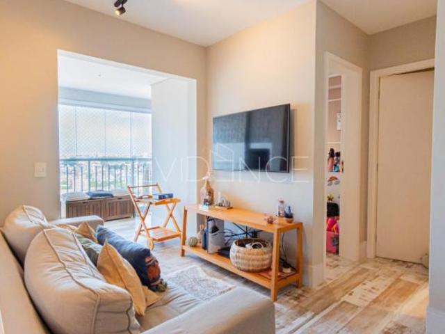 Apartamento mobiliado à venda na Vila Formosa com 56 metros e VARANDA GOURMET