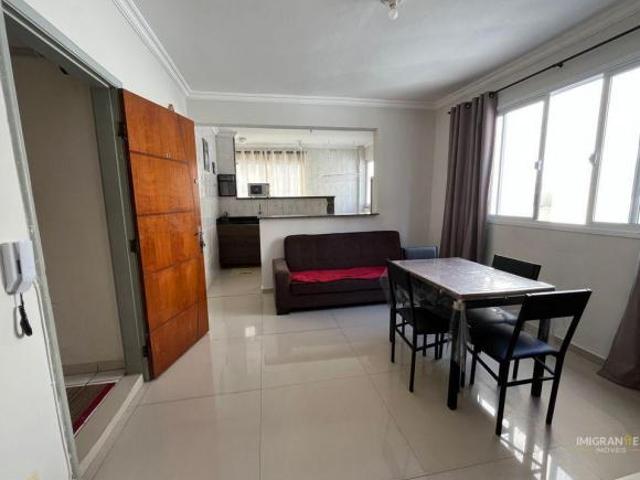Apartamento mobiliado à venda na Aviação, em Praia Grande SP