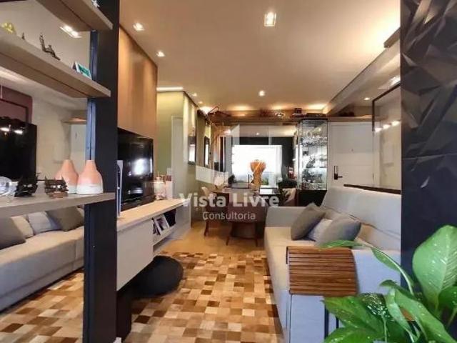Apartamento mobiliado à venda na Barra Funda