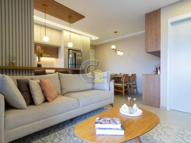 Apartamento mobiliado à Venda na Freguesia do Ó com 2 suítes e 1 vaga