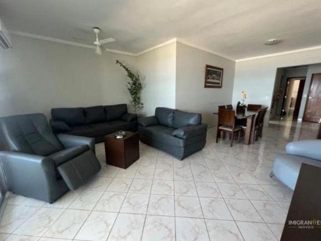 Apartamento mobiliado à venda na Guilhermina, em Praia Grande SP