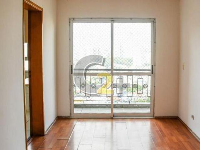 Apartamento mobiliado à venda na Mooca com 2 quartos, 2 vagas