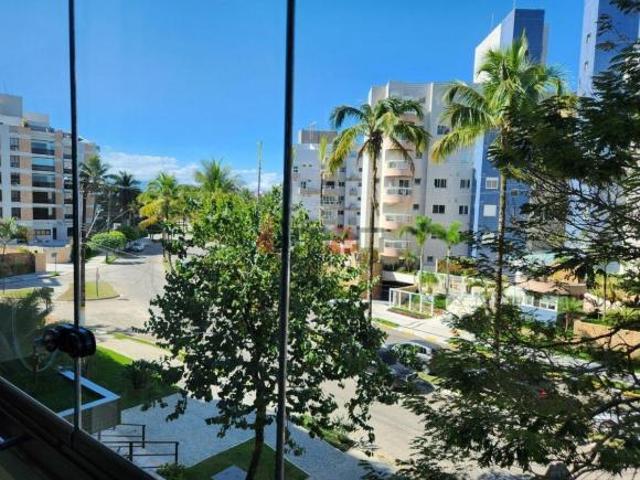 Apartamento mobiliado à venda na Riviera de São Lourenço