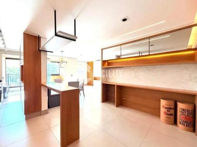 Apartamento mobiliado a venda no Taquaral