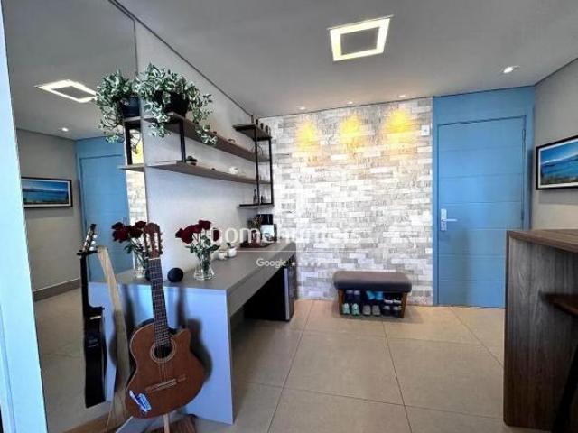 APARTAMENTO MOBILIADO À VENDA NO TAQUARAL LIVING CELEBRATION ANDAR ALTO E SOL DA MANHÃ