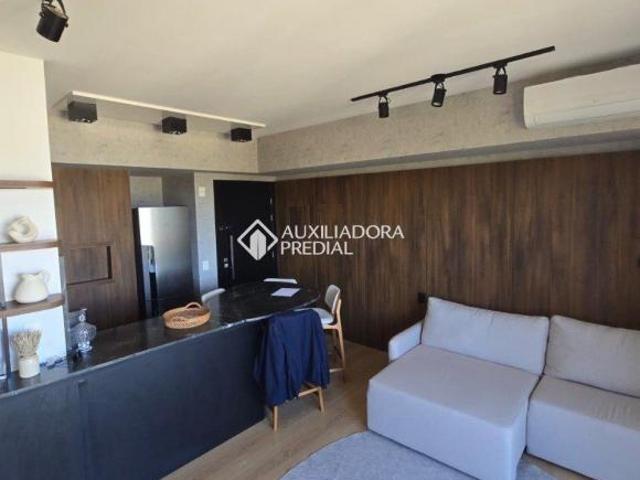 Apartamento Mobiliado à Venda no Anita Residence | Planta Exclusiva, Suíte e 2 Vagas