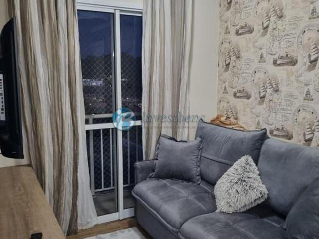 Apartamento mobiliado à venda no Bacacheri – confo