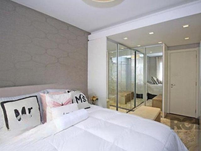 Apartamento mobiliado à venda no Bairro Jardim Europa, com 03 suítes, sendo 01 m