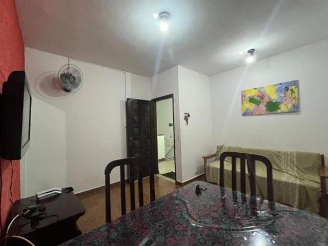 Apartamento mobiliado à venda no Bairro Tupi, em Praia Grande, lado praia!
