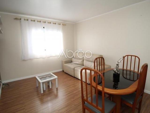 Apartamento Mobiliado à Venda no Batel 2 Quartos