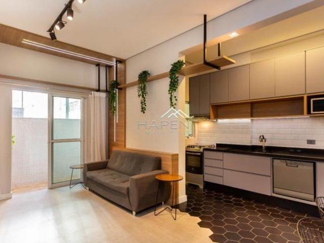 Apartamento Mobiliado à Venda no Batel