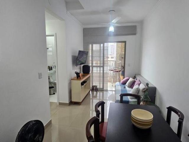 Apartamento mobiliado à venda no Boqueirão, em Praia Grande SP